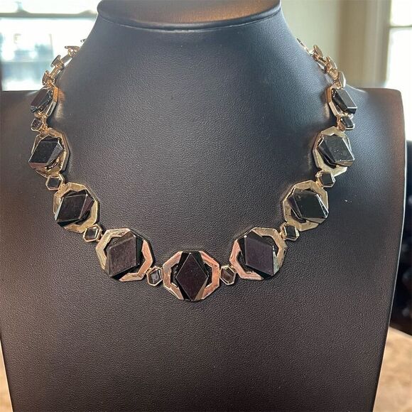 Vintage Carolee | Jewelry | Vintage Carolee Black Goldtoned Geo Stone ...